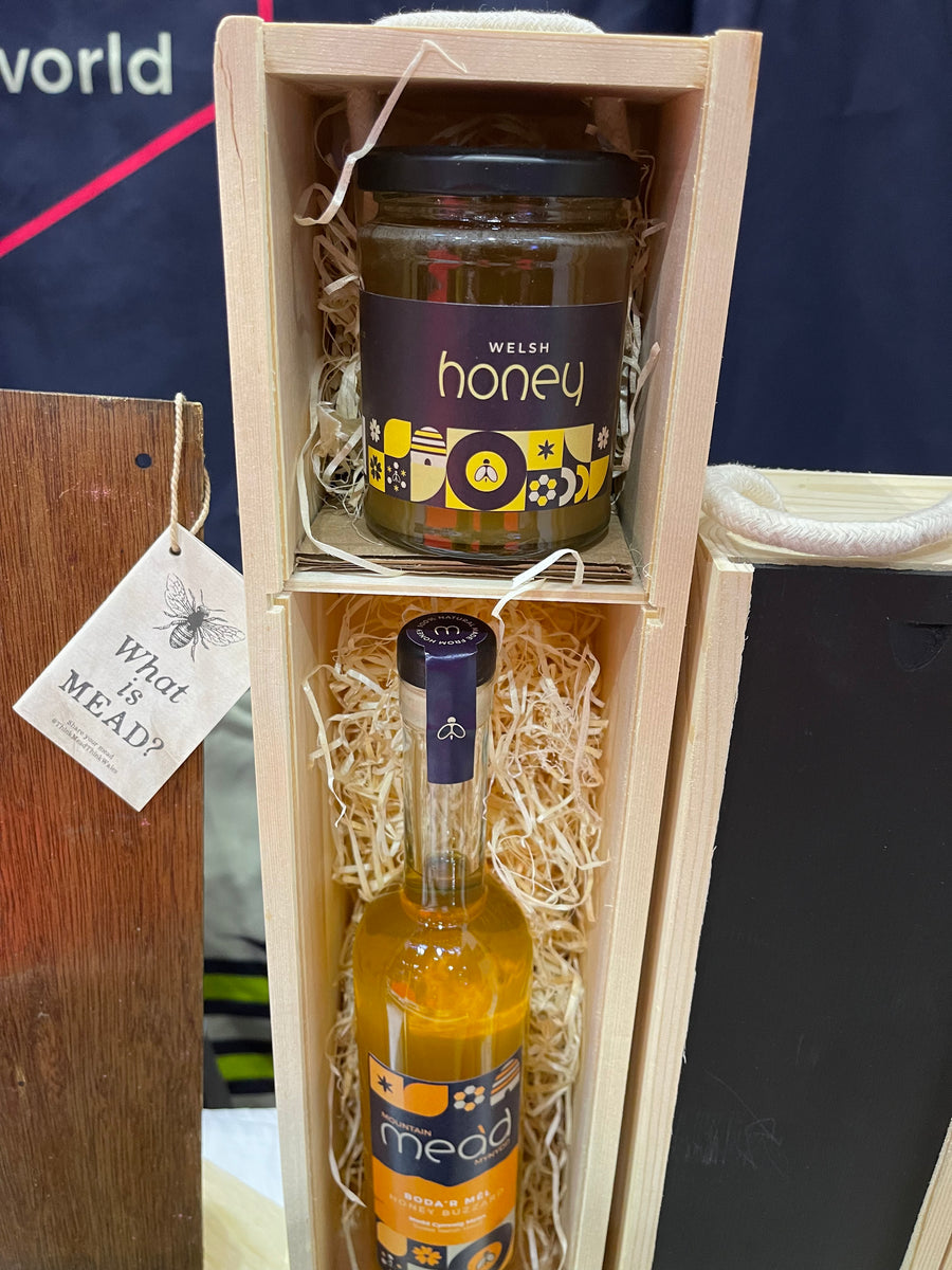 Honey Buzzard - Boda’r Mêl: Sweet Mead with Honey in Gift Box 500ml ...